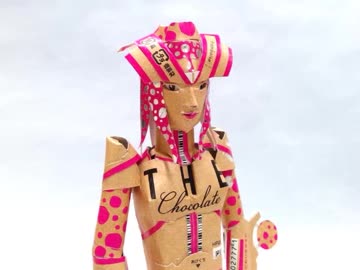 チョコレートの空き箱でヒーローを作ってみた - ニコニ･コモンズ